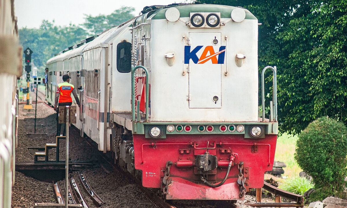 Stasiun KA Lokal Merak: Sejarah, Rute, Tarif dan Jadwal Kereta