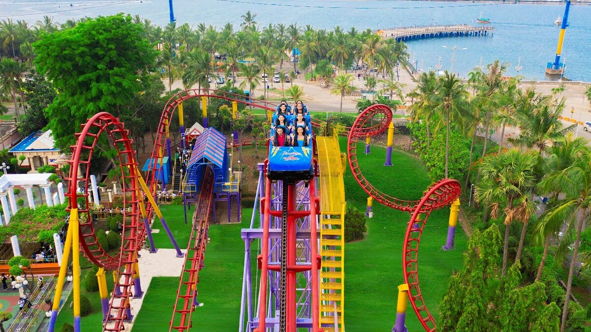 Dunia Fantasi (Dufan): Sejarah, Wahana, HTM dan Cara Masuk