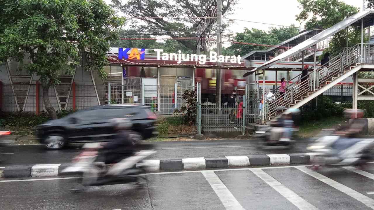 Stasiun Tanjung Barat: Jadwal KRL, Tiket, Rute & Panduan Lengkap